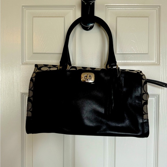 Coach | Bags | Coach 2537 Legacy Signature Chelsea Wtags | Poshmark